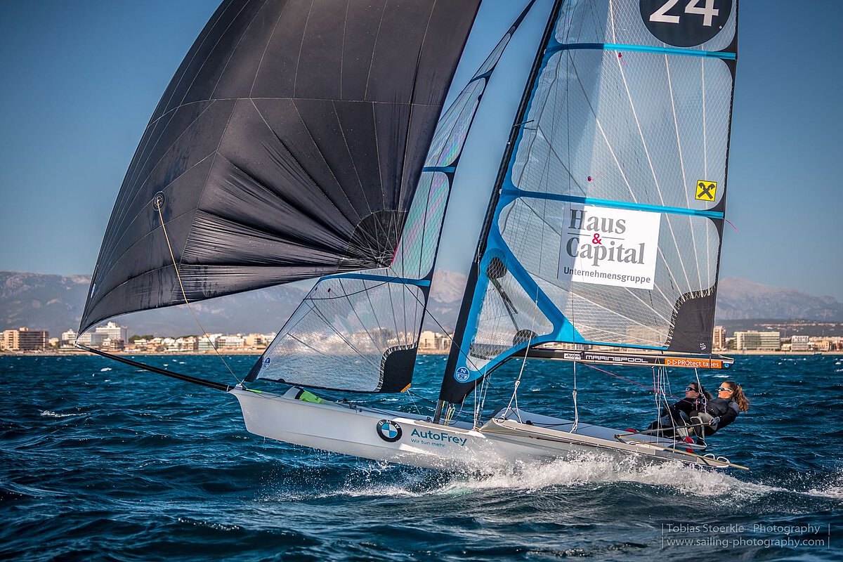 Schöfegger/Boustani führen 49erFX-Flotte an - alleswind