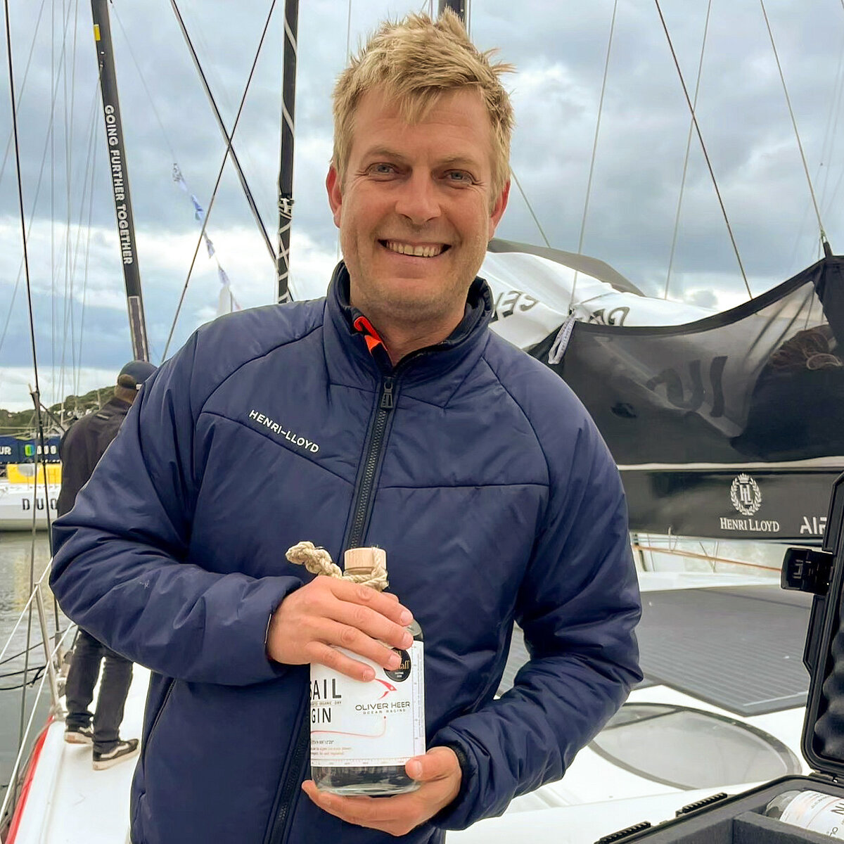 SAIL GIN SEGELT UM DIE WELT – BEI DER VENDÉE GLOBE 2024 MIT OLIVER HEER ...